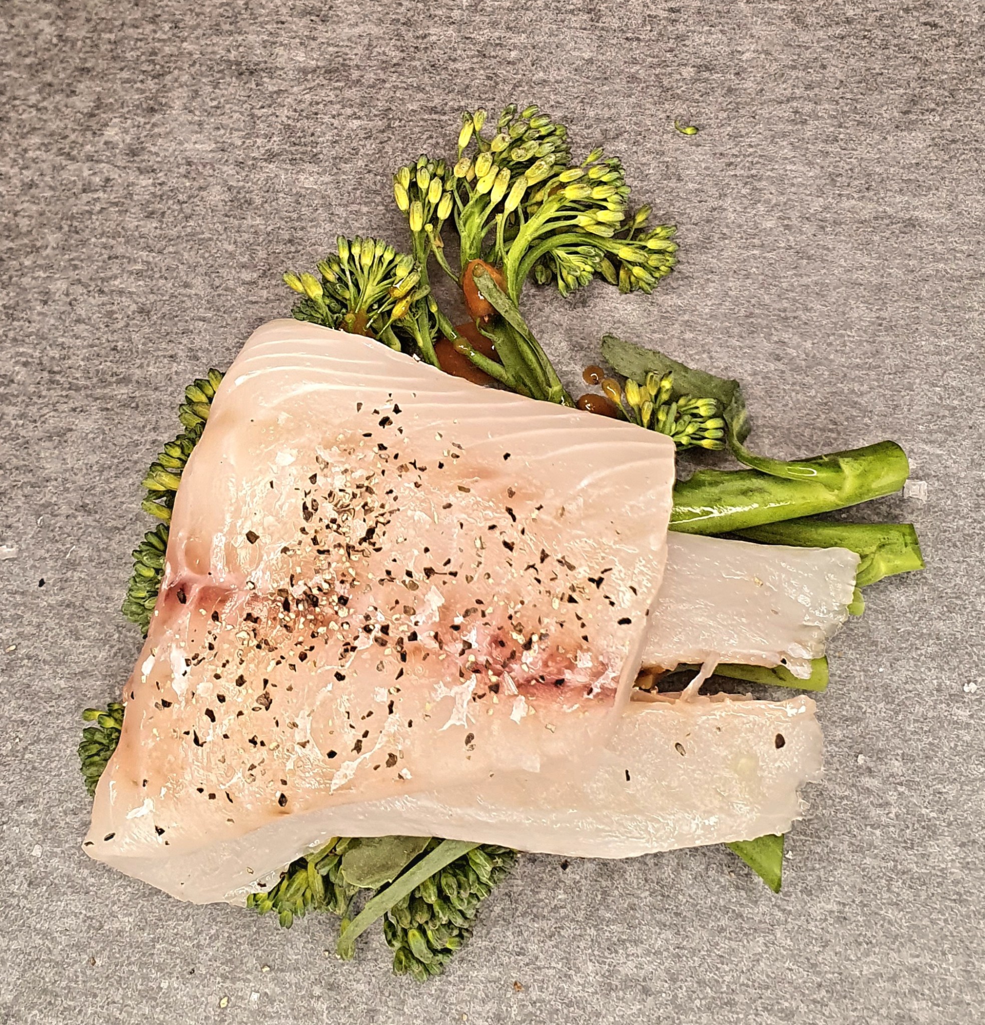 Fiskepakker med nydelig saus av miso, honning og soya – CITRUSFRUKTEN
